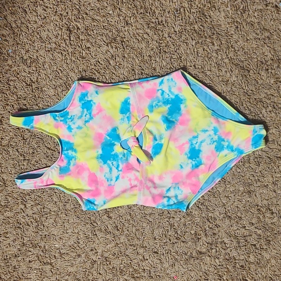 Target Swim Target One Piece Swim Suit Size Girls 4 Poshmark